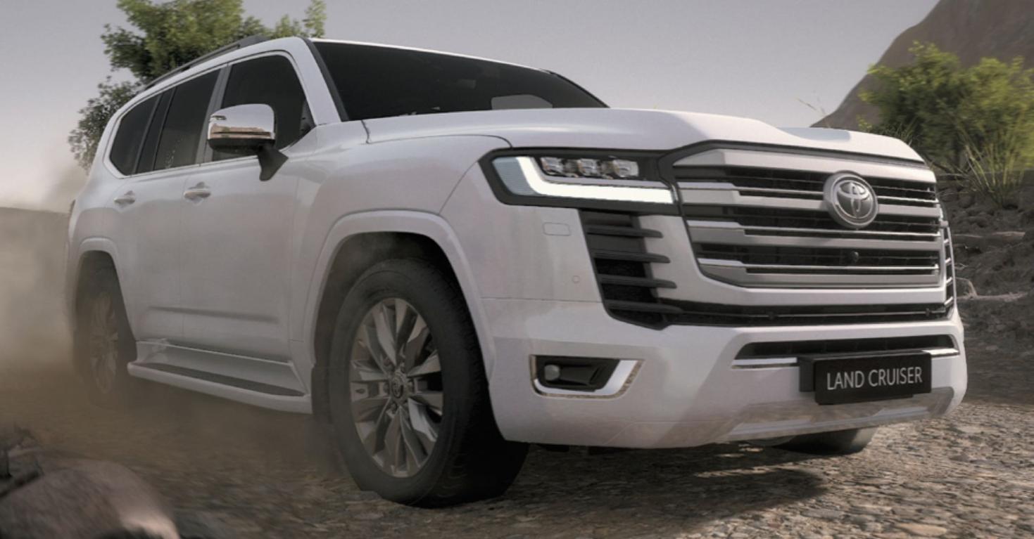 Get the Top-Notch Look of Land Cruiser from Carzilla!